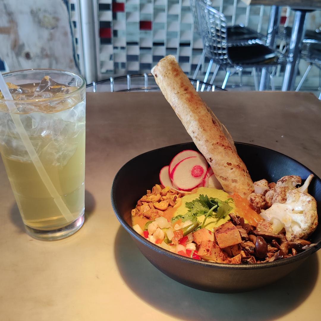 VITAL ROOT PLANT BASED RESTAURANT REVIEW | Plant Based Nutrition