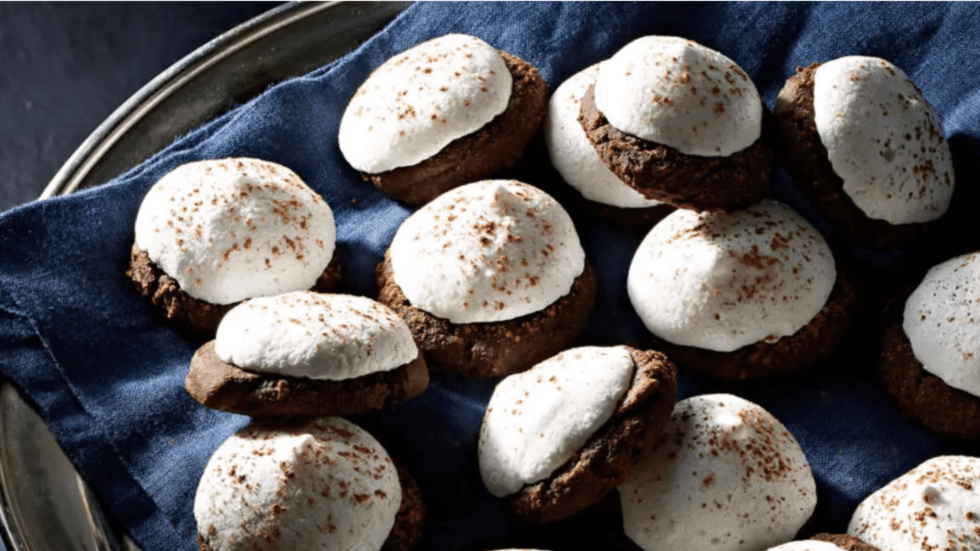 CHOCOLATE MINT KISS COOKIES | Plant Based Nutrition